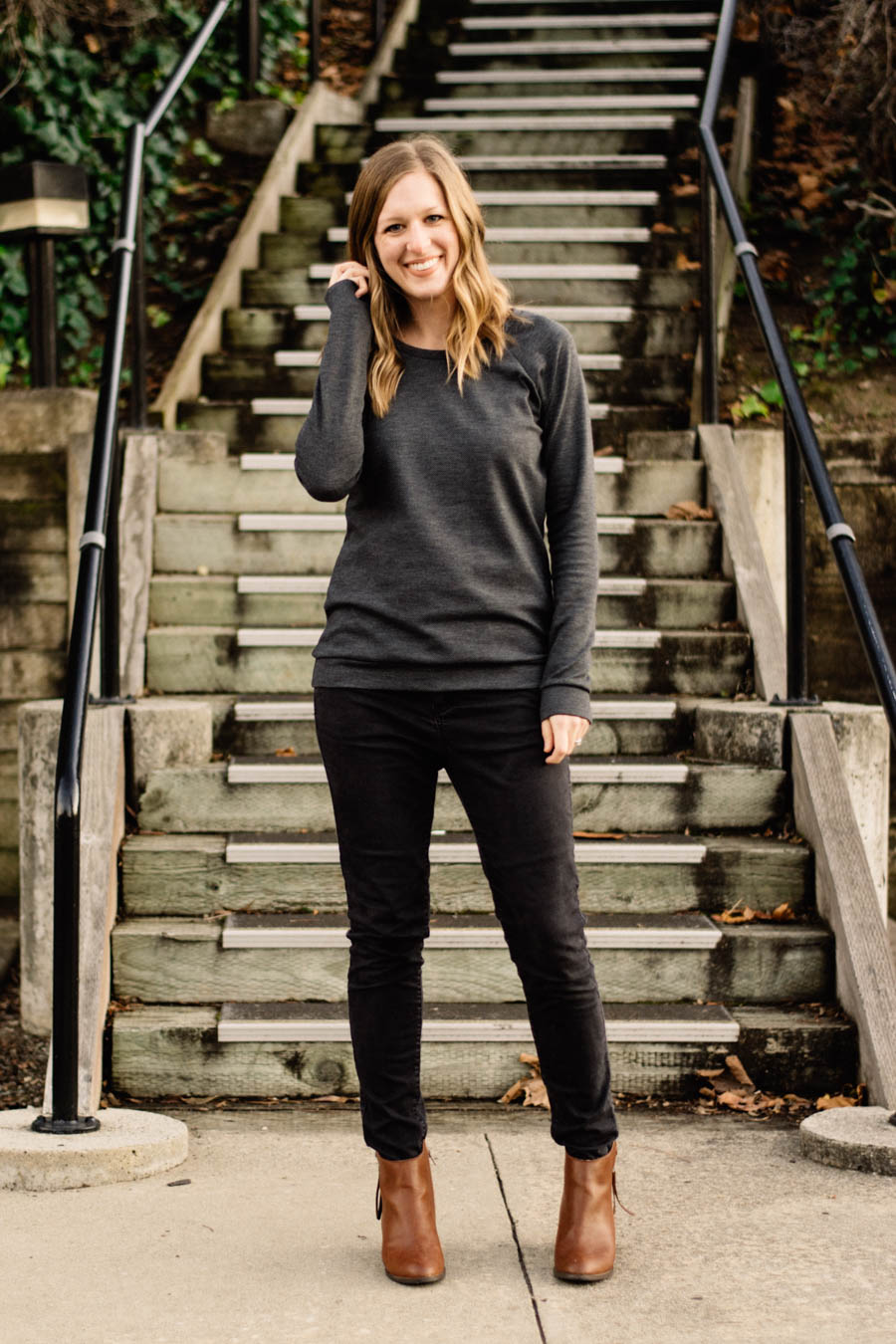 The Lane Raglan [Neckline Adjustment] – The Sewing Things Blog