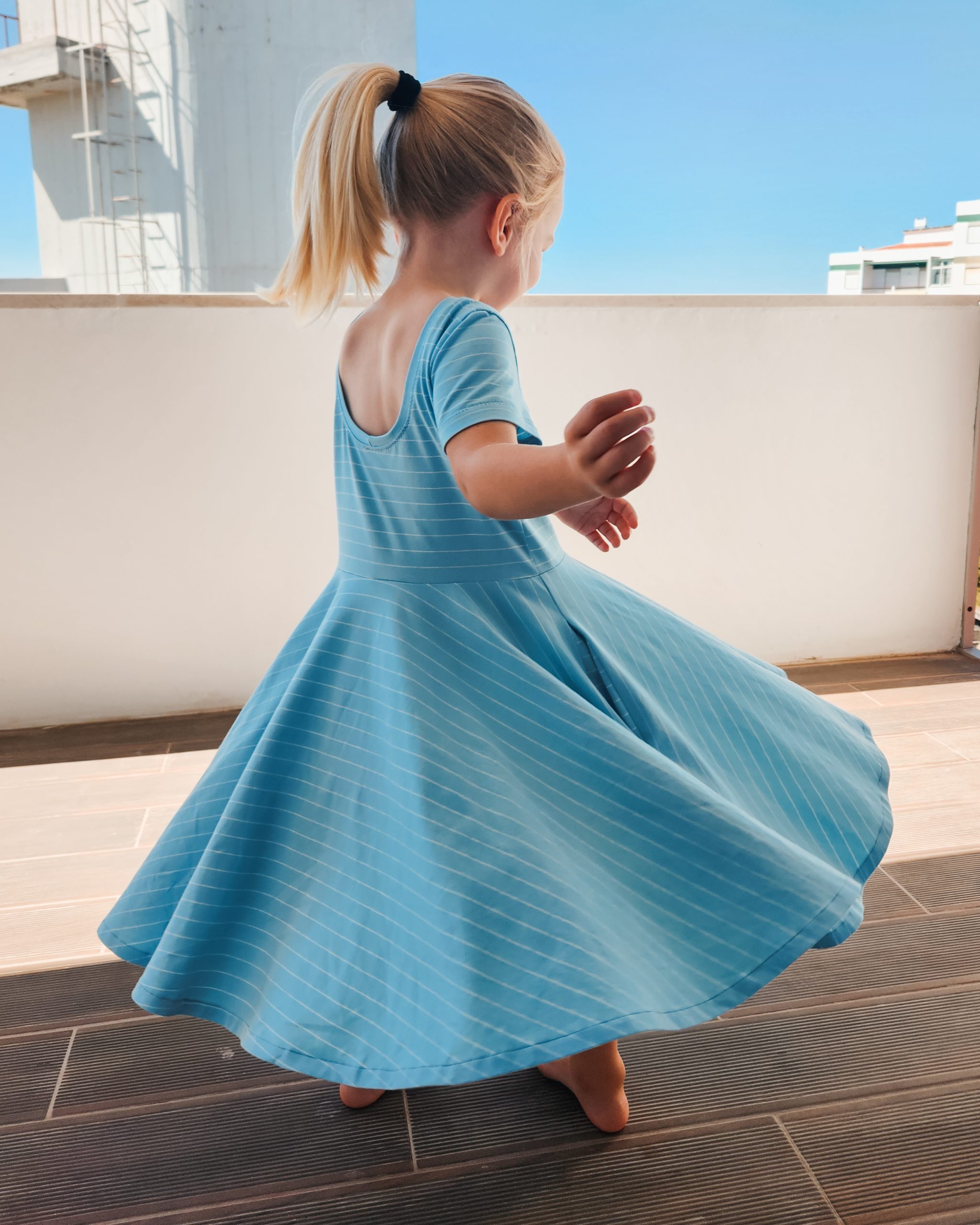 Janie Dress with Ballerina Neckline – The Sewing Things Blog